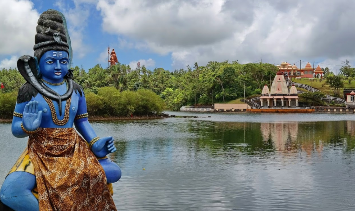 Découvrir le Grand Bassin à l'île Maurice - Voyager-a-Maurice